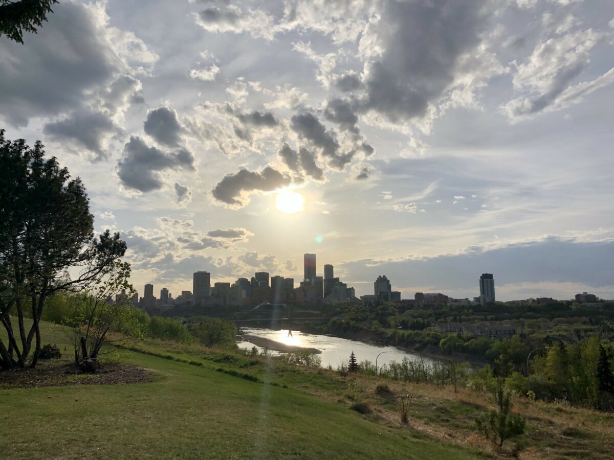 10 Benches to Take a Break and Enjoy Scenic Views in Edmonton