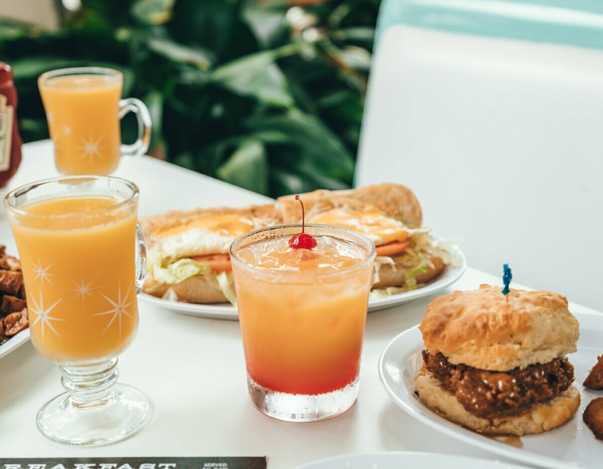 10 Calgary Restaurants For a Boozy Mimosa Brunch on Weekends