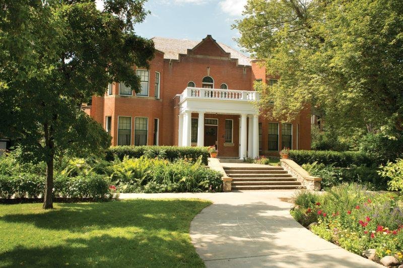 U of A History and Haunted Walking Tour