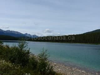 Pyramid Lake Jasper National Park