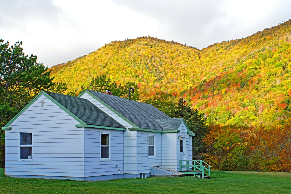 25 of the Best Places to See Brilliant Fall Colours in Nova Scotia