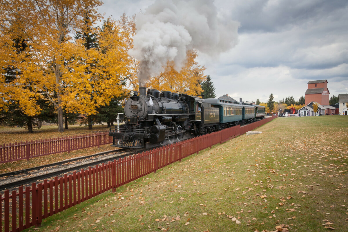 Six Train Tours to Explore Alberta This Summer