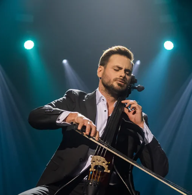 An Evening With Hauser