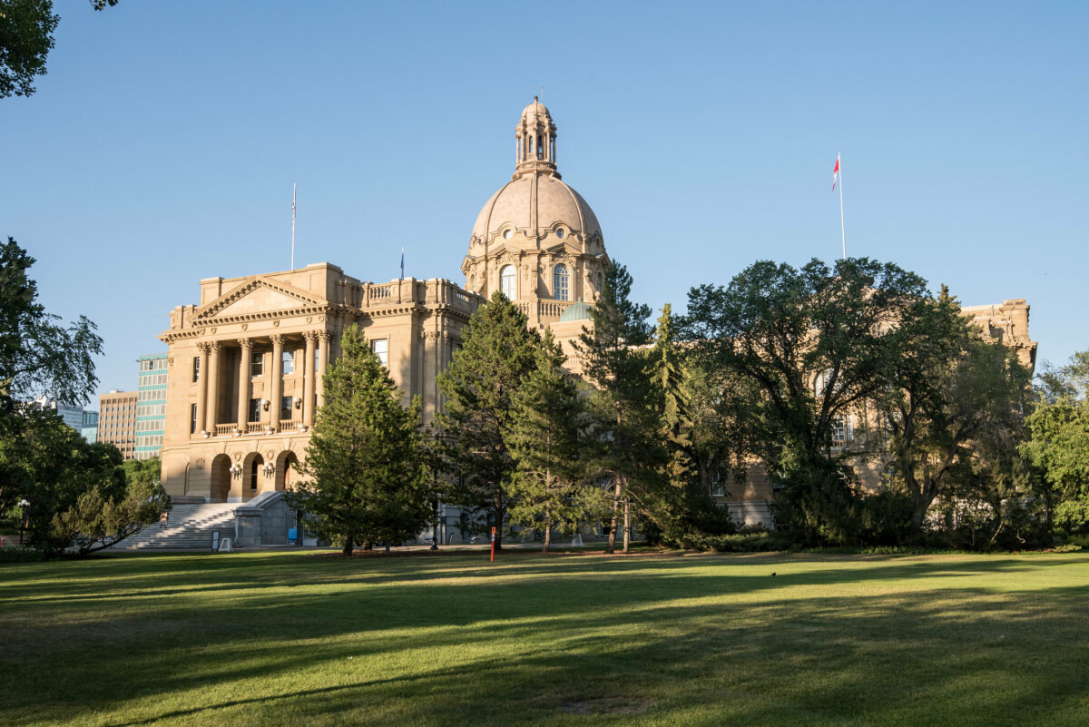 Free Drone Shows & More: Province to Celebrate 2025 Alberta Day on ...