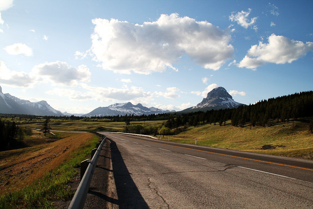 Alberta Scenic Drive: Crowsnest Highway (Hwy 3) – Medicine Hat to Coleman