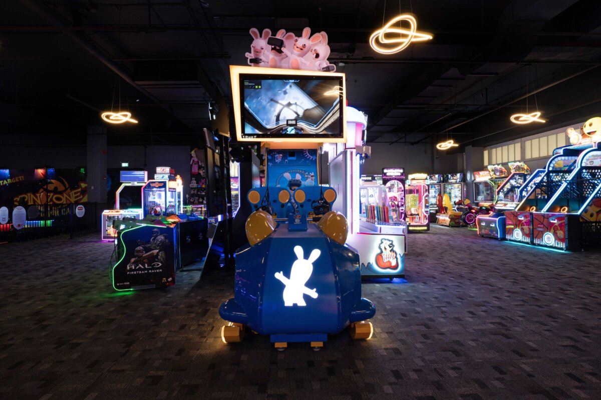 Bowls & Blasters: Massive Entertainment Centre Opens at Promenade ...