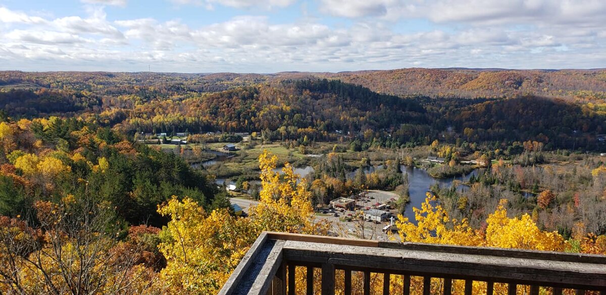 Why You Should Visit Bancroft During Fall – Adventures and Festivals