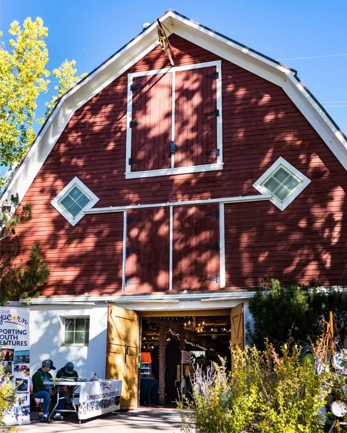 The Barn Artisan Market presents…The August Market