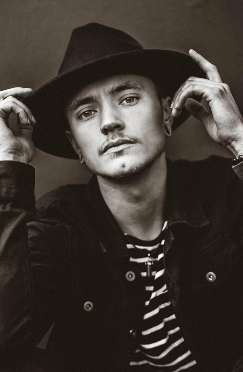 CAFÉ bicyclette Patio Concert Series: Emmet Michael