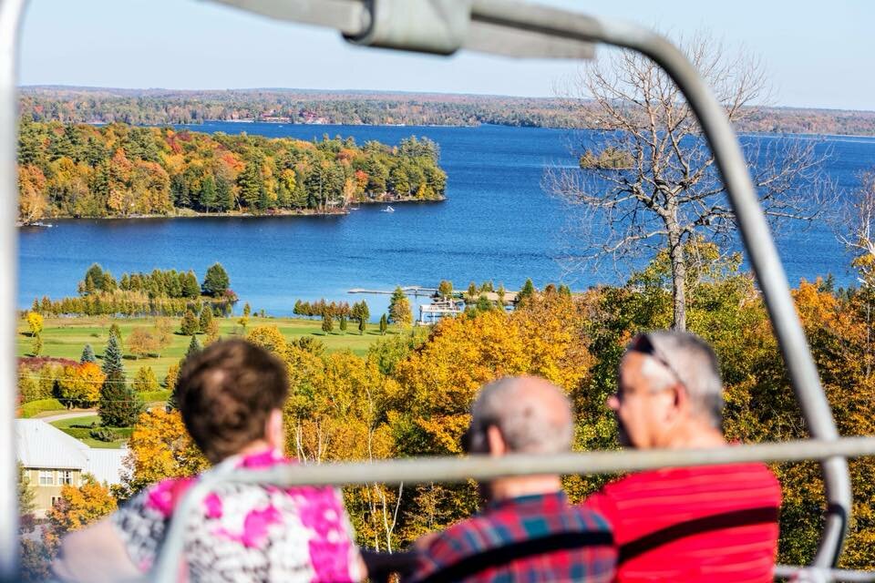 Where to Go For Fall Colour Chairlift Rides in Ontario