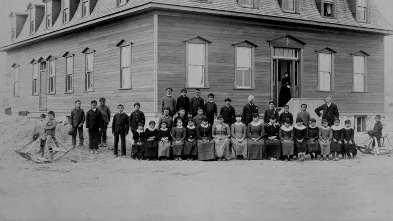 Canadians in conversation: Dialogues on residential schools