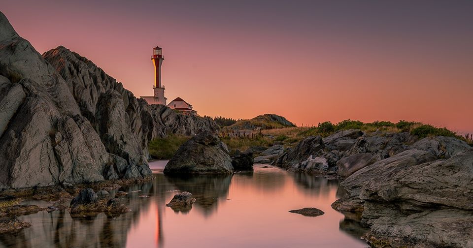 Cape Forchu: Visit This Stunning Lighthouse in Nova Scotia This Summer