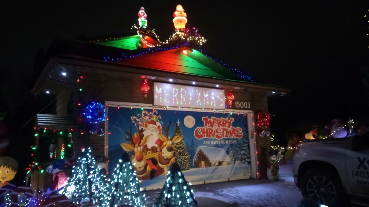 This Calgary Home is All Decked Up in Eye-Catching Holiday Lights