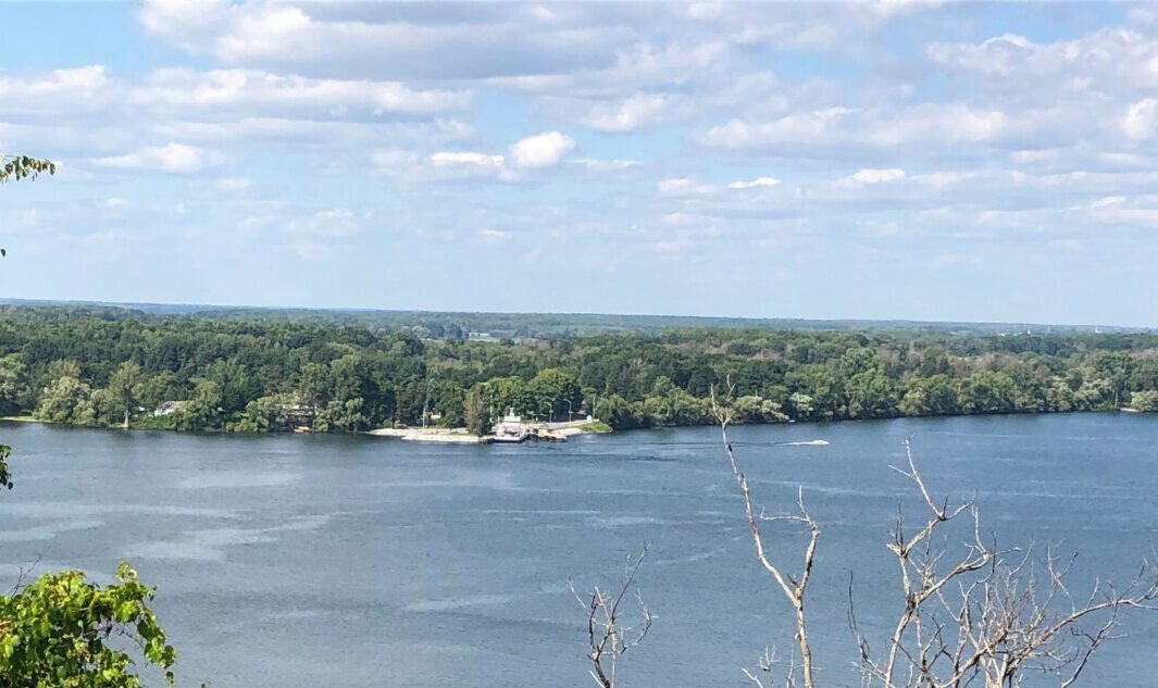 Lake on the Mountain Provincial Park & Glenora Ferry Lookout ...