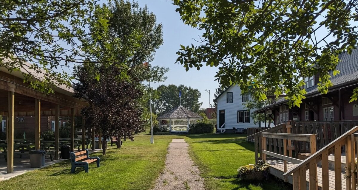 5 Reasons to Visit Innisfail This Summer