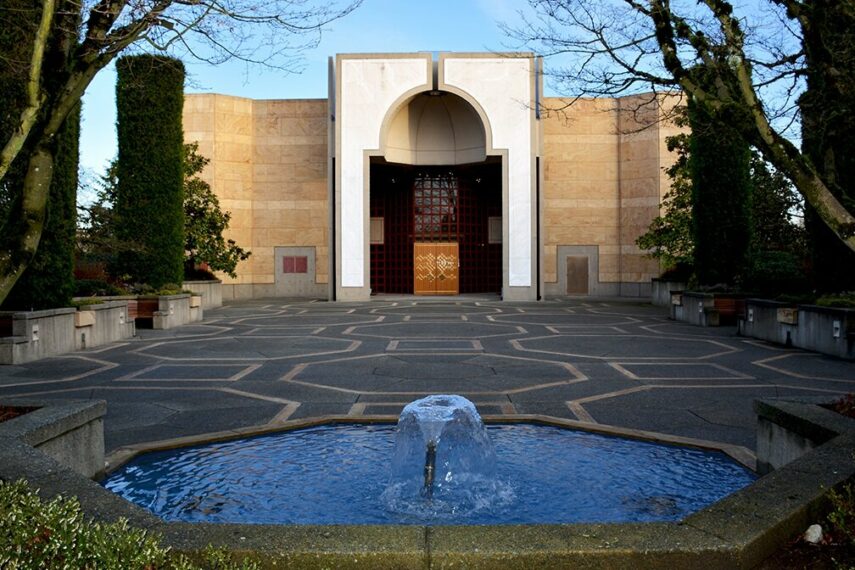 Beyond the Divide: A Century of Canadian Mosque Design with Tammy Gaber