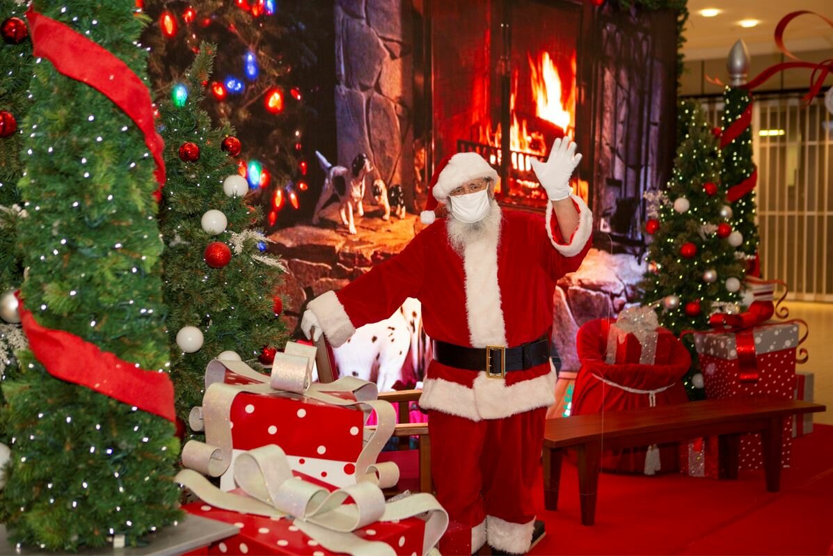 Santa Photos at Kingsway Mall