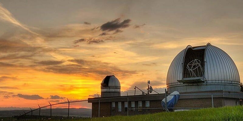 10 Ideas For a May Day Trip From Calgary