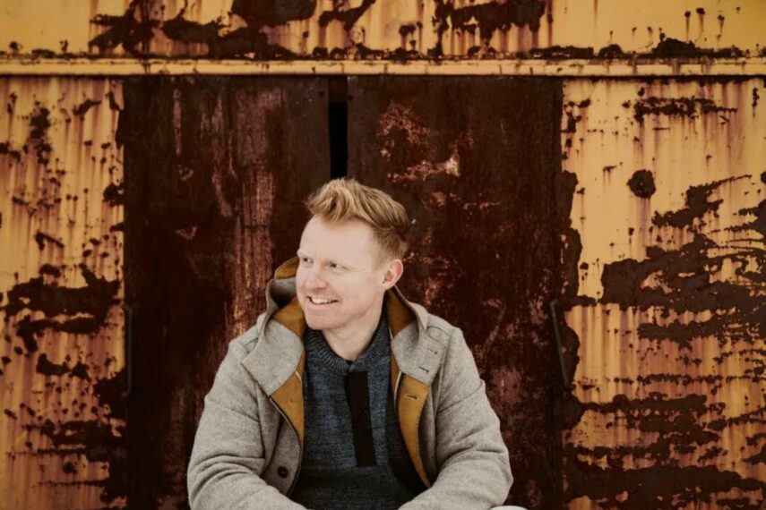 Martin Kerr with Special Guests