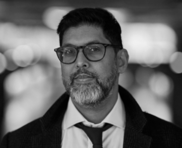 Mastering Plot: Crafting Compelling Narratives