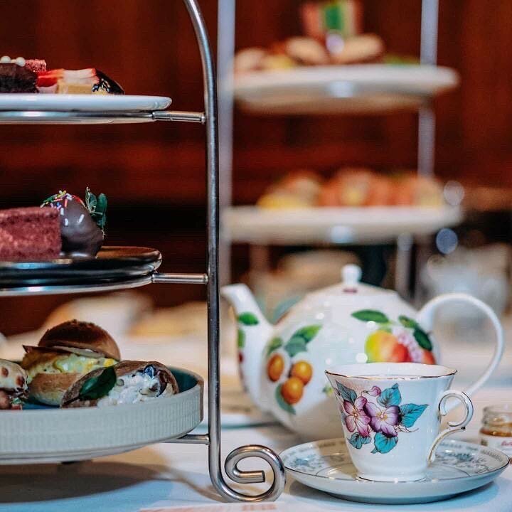 Celebrate Mom: Mother’s Day Ideas in Select Canadian Cities