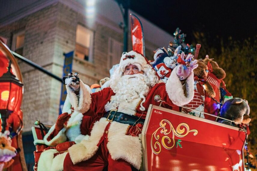Nighttime Santa Claus Parade & Tree Lighting Ceremony