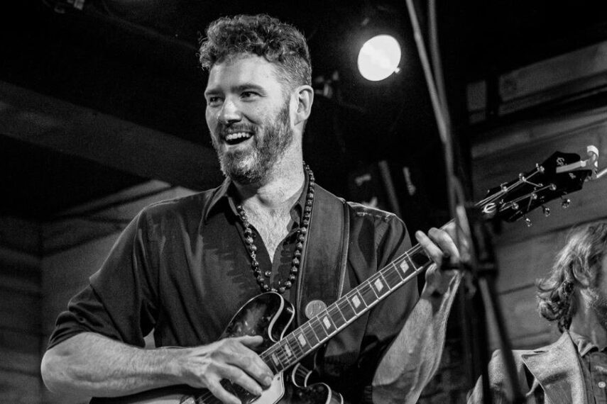 Pete Oldridge & the Great Fuss: A Tribute to David Bowie