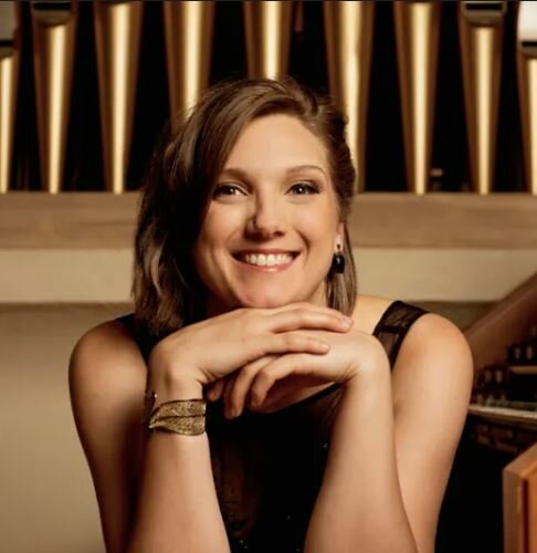 Sarah Svendsen – Ringing in the Holidays