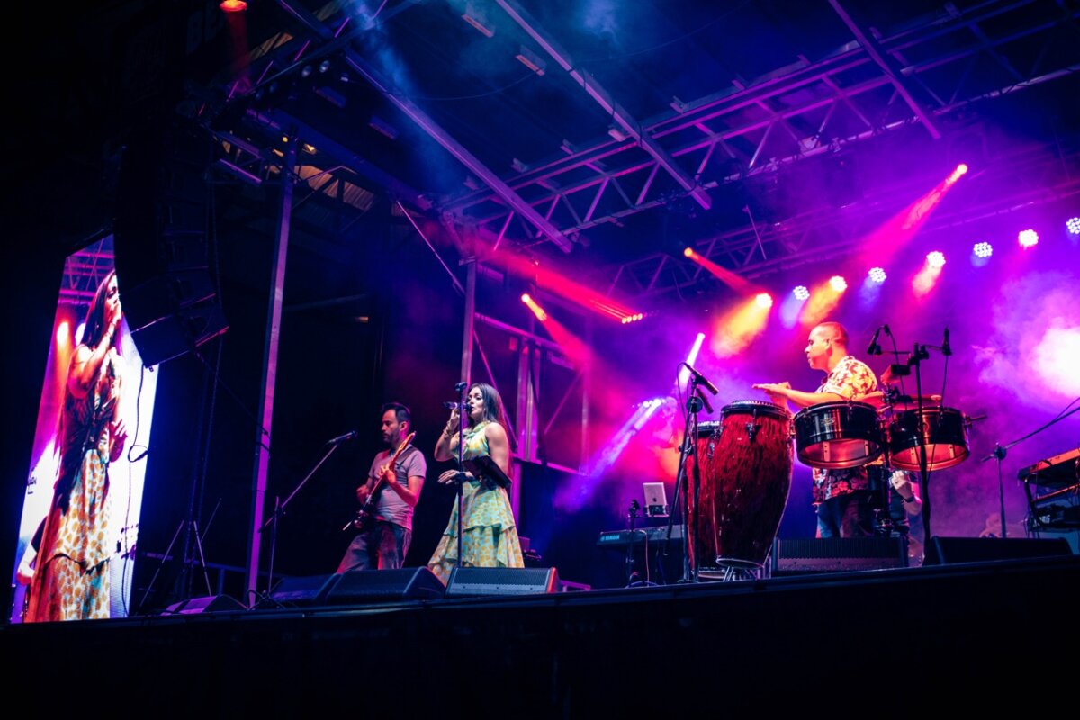 TD Salsa on the Beach