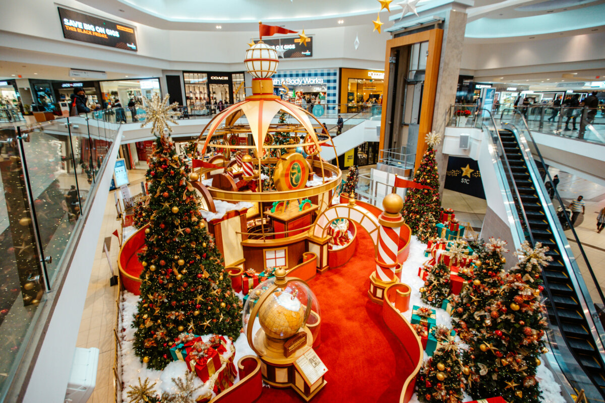 Santa & Hot Air Balloons: Scarborough Town Centre Home to GTA’s Largest ...