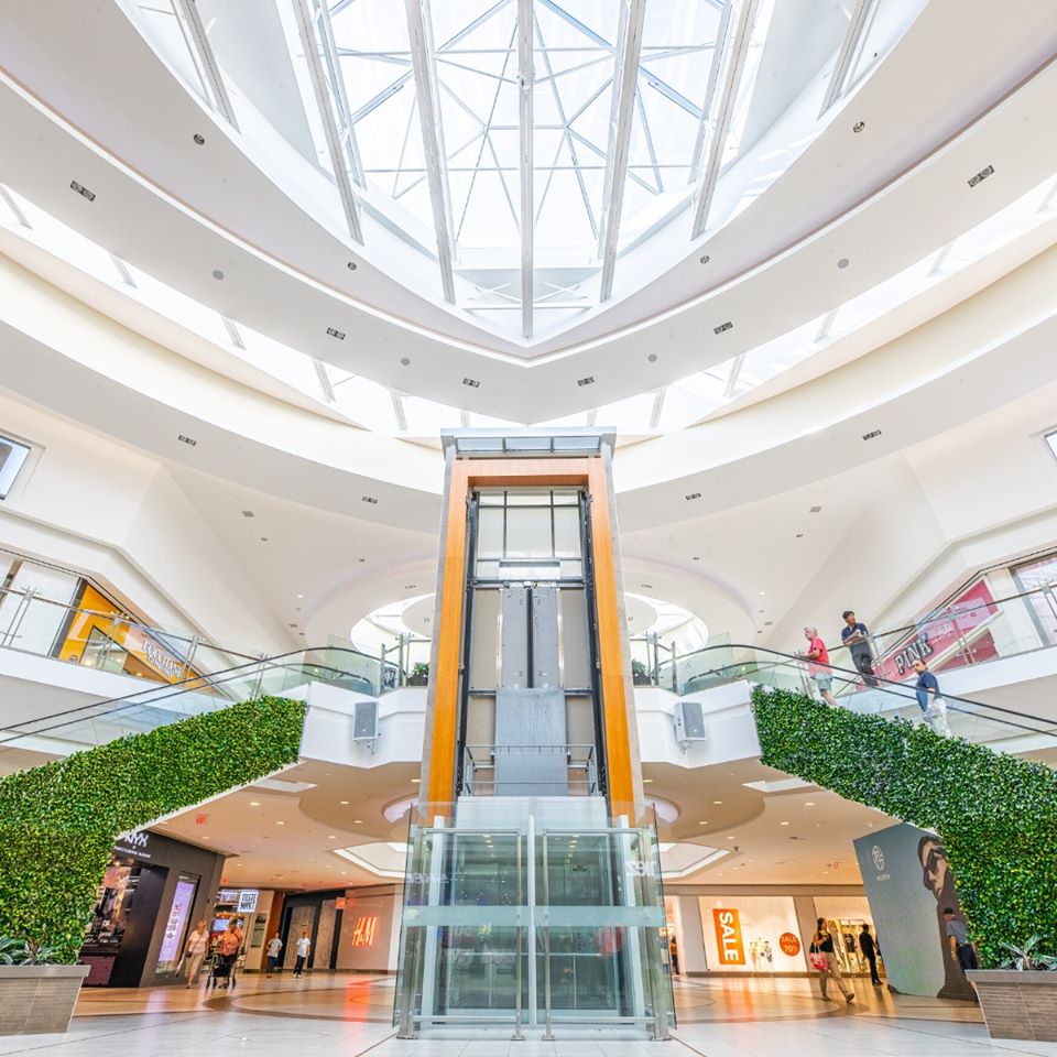 COVID-19: All Ontario Malls Closed Except For Essential Services COVID-19: All Ontario Malls Closed Except For Essential Services