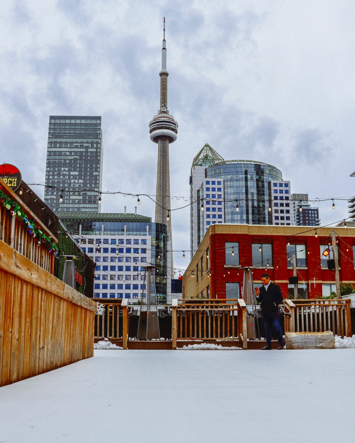 Outdoor Skating Trails and Rinks in Greater Toronto Area | To Do Canada