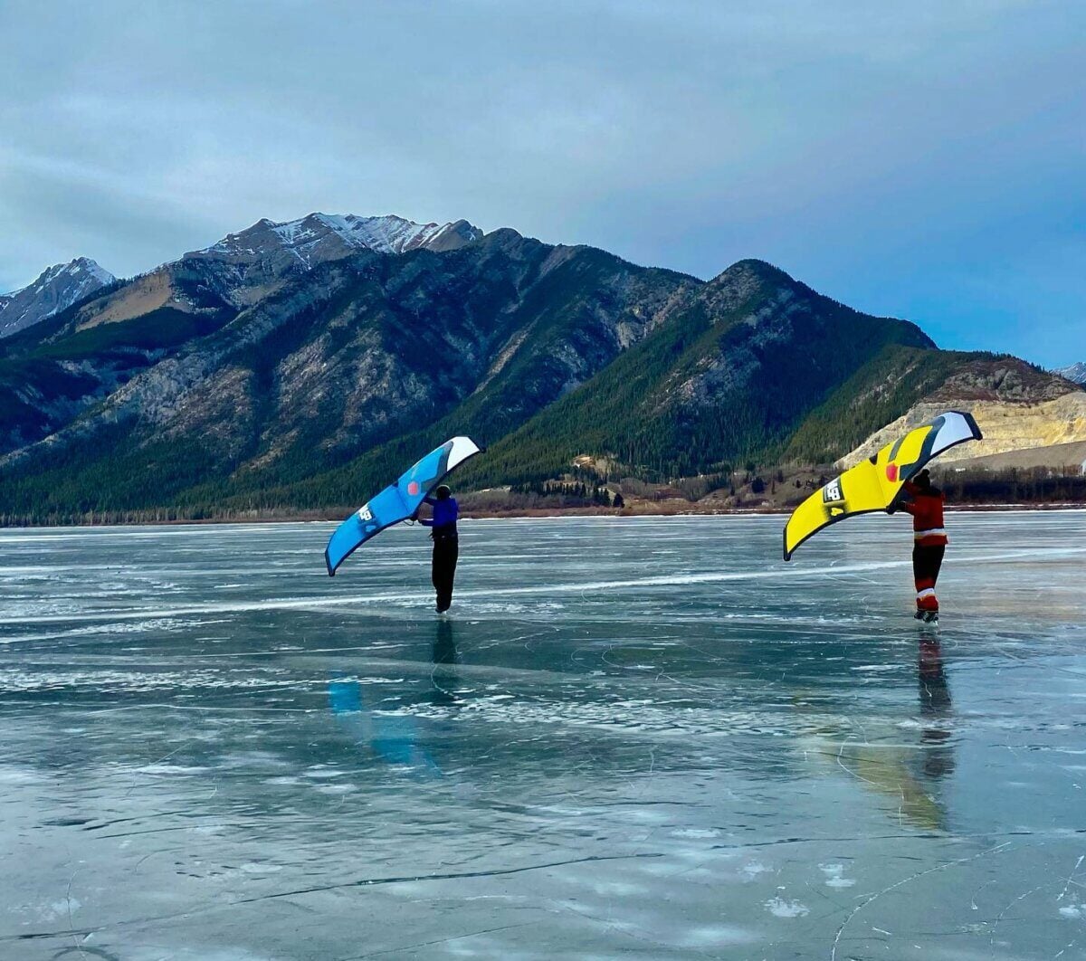 Snow Kiting: Glide Over Frozen Lakes Near Calgary This Winter