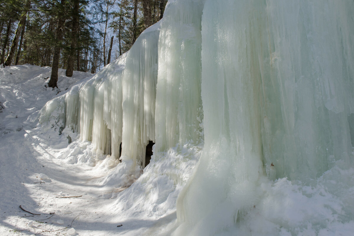 Winter Hikes: Spectacular Ice Caves & Frozen Waterfalls to See in New ...