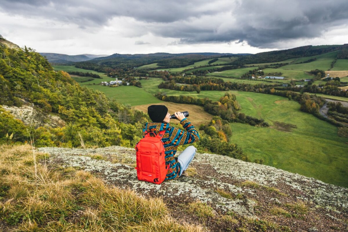 Experience Changing Seasons on the Sussex Bluff Trail: Make the Best of ...