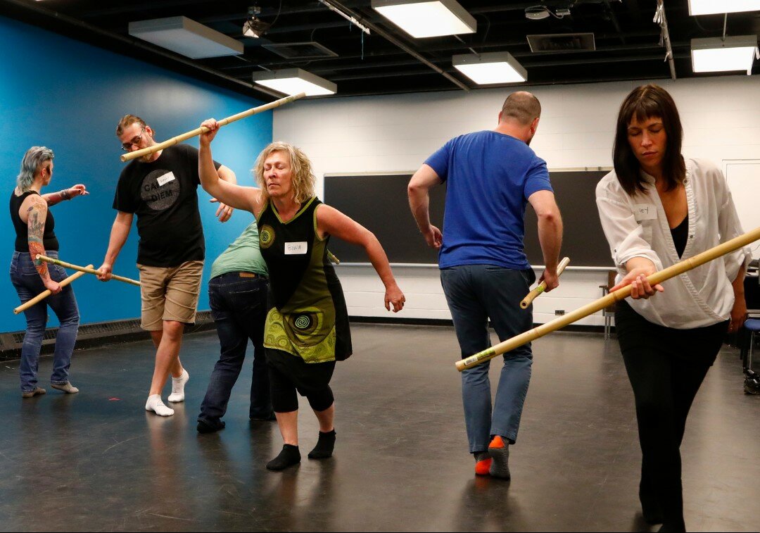 Liminal Beings and Linking Objects