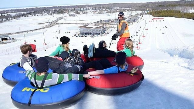 Places to Go Snow Tubing in Ontario