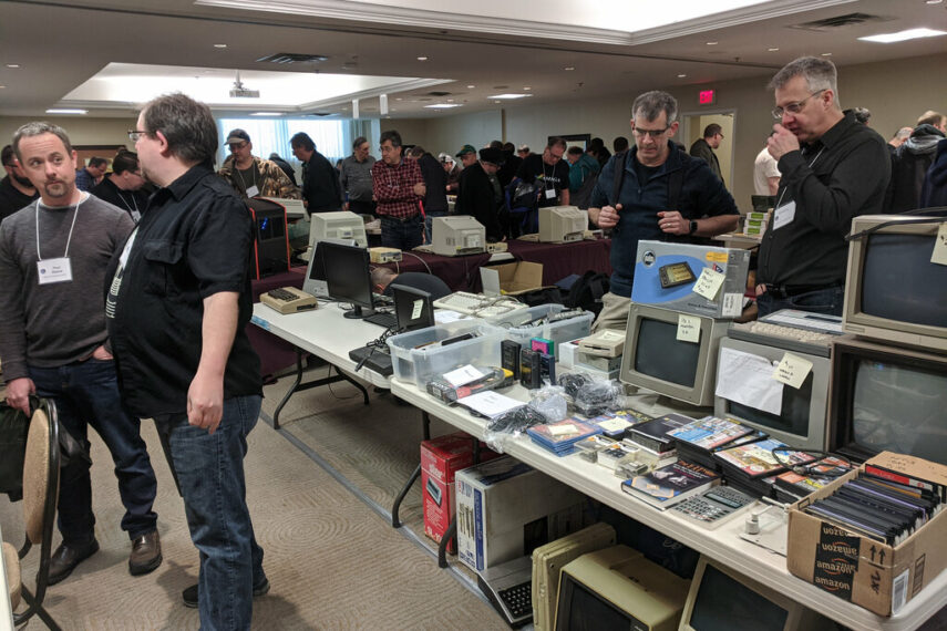 WORLD OF COMMODORE Computer Expo