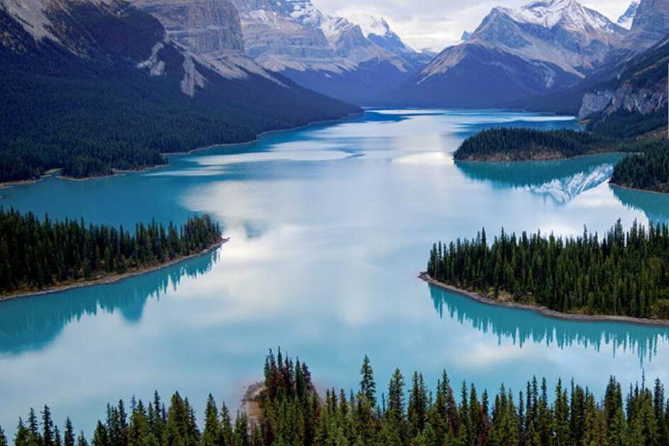 Windborne: Call of the Canadian Rockies