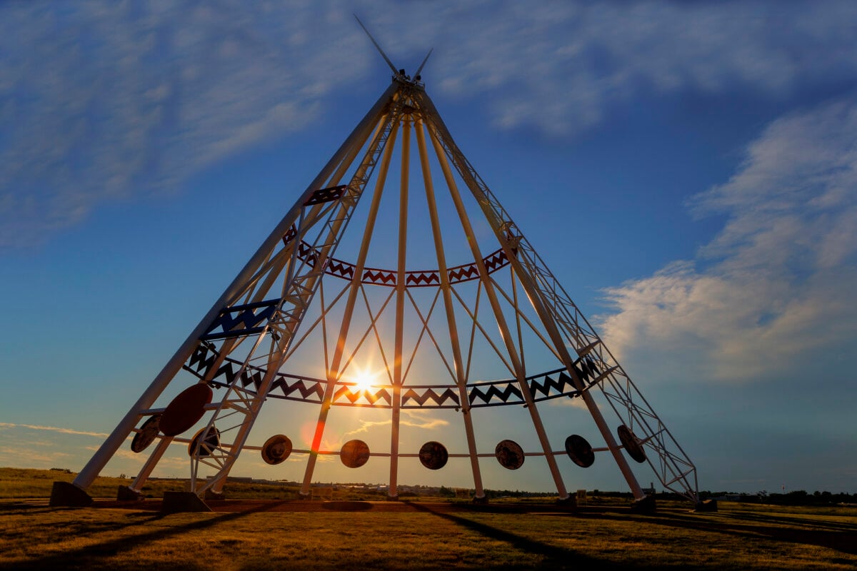 Saamis Tepee: Visit World’s Largest Teepee For a Glimpse into Southern ...