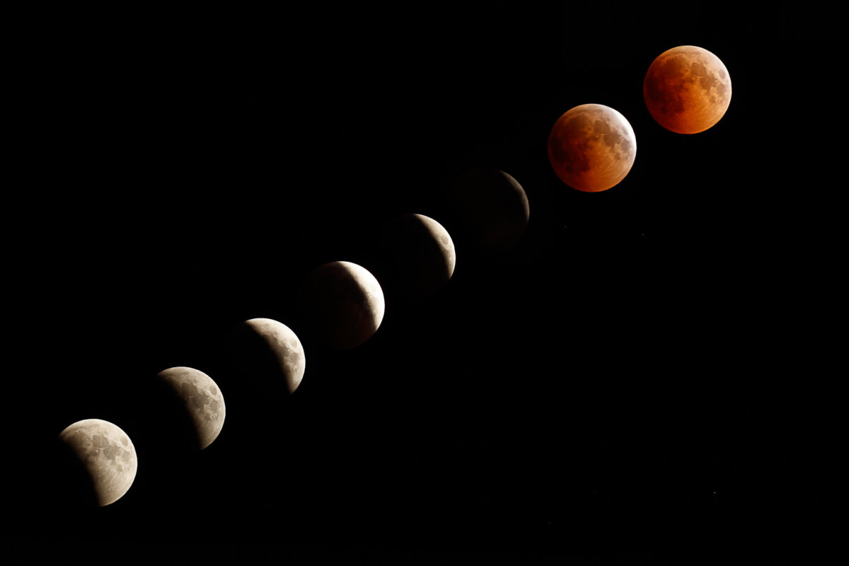 Mar 14: See Worm Blood Moon This Friday During Lunar Eclipse