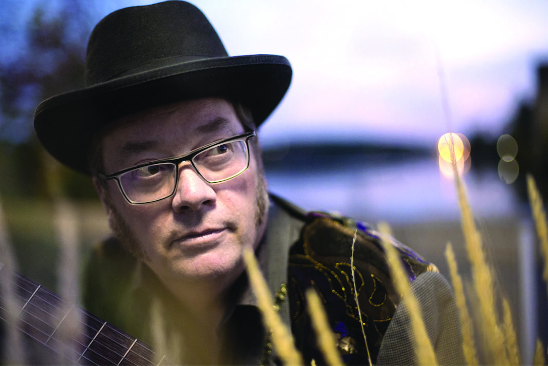 An outdoor concert Featuring Rick Fines with Alec Fraser