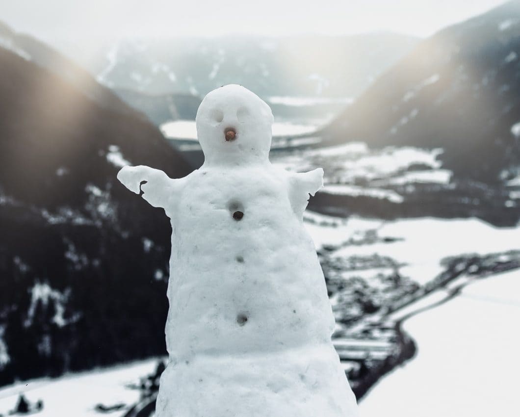 This town in British Columbia is building the World’s Biggest Snowman